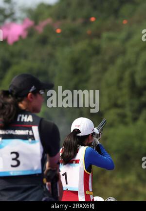 China's Jiang Yiting competes during the Skeet Women's Final at the ...