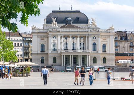 Opernhaus, Sechseläutenplatz, Zürich, Schweiz *** Opera House ...