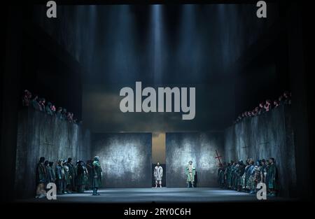 PRODUCTION - 27 September 2023, Thuringia, Erfurt: Brett Sprague as ...