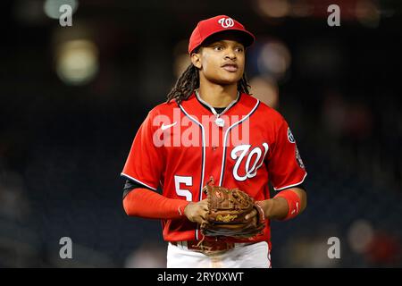 Washington Nationals' CJ Abrams looks on during an at bat in the second ...