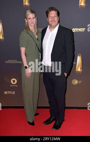 Dorothea Jacob und Arnim Butzen bei der Verleihung des Deutschen ...