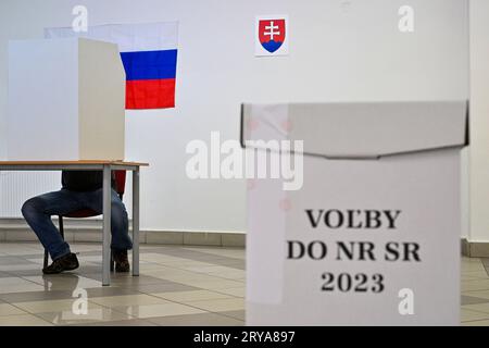 Kuty, Czech Republic. 30th Sep, 2023. Slovak early parliamentary ...