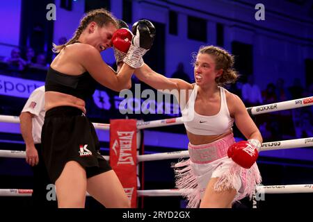 Francesca Hennessy (right) and Sonia Klas in action during the ...