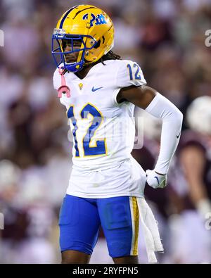 September 9, 2023: Virginia Tech Hokies running back Bhayshul Tuten (33 ...