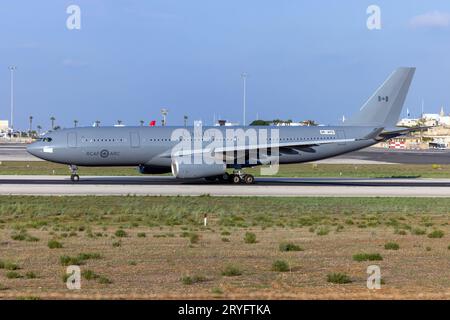 First CC-330 Husky (Airbus A330-243) for the Royal Canadian Air Force ...