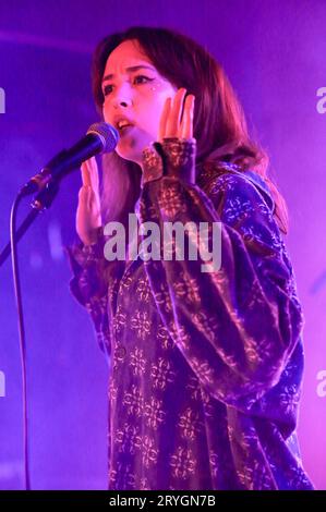 Natalie Findlay von Ttrruuces live im Luxor. Köln, 30.09.2023 ...