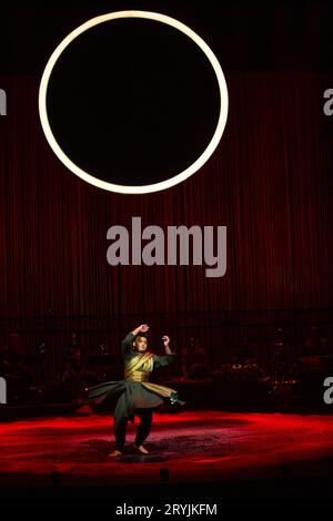 Jay Emmanuel in THE MAHABHARATA presented by Why Not Theatre (Toronto ...