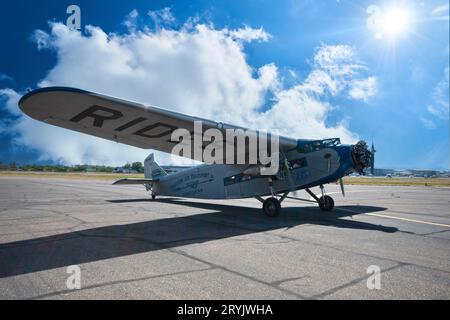 1929 Ford Tri Motor "Tin Goose" cockpit view at Tucson International ...
