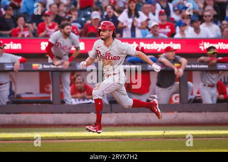 Philadelphia Phillies' Bryson Stott scores against the San Francisco ...