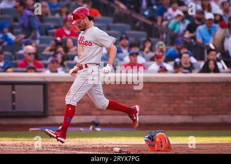 Philadelphia Phillies' Bryson Stott scores against the San Francisco ...