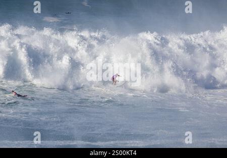 Haleiwa, HI, USA. 22nd Dec, 2024. Eddie Champion 1st place winner ...
