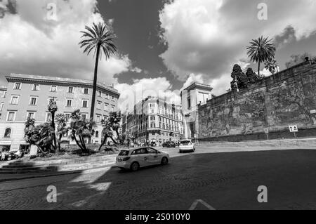 Rome, Italy - April 7, 2019: The roundabout at Largo Magnanapoli ...