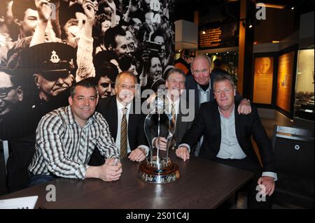 Wolverhampton Wanderers Sherpa Van winners Barry Powell, Alistair ...