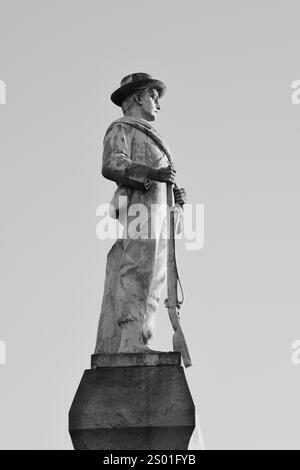 Confederate Statue in Brandon, Mississippi Stock Photo - Alamy