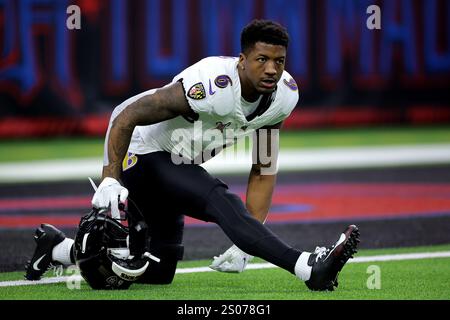 Texans wide receiver Anthony Miller (17) works out with the team during NFL football practice ...