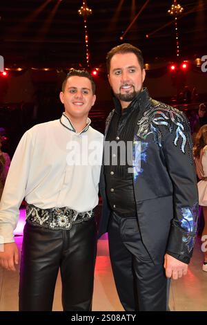 Alexis Lacey-Krone / Circus Krone / 1. Winterprogramm / Freestyle ...