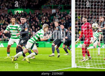 Celtic's Daizen Maeda scores their side's first goal of the game during ...