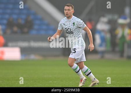Louis Reed (25 Mansfield Town) controls the ball during the FA Cup ...