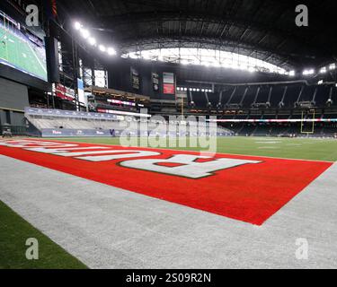 Phoenix, Arizona, USA. 26th Dec, 2024. Rutgers Scarlet Knights ...