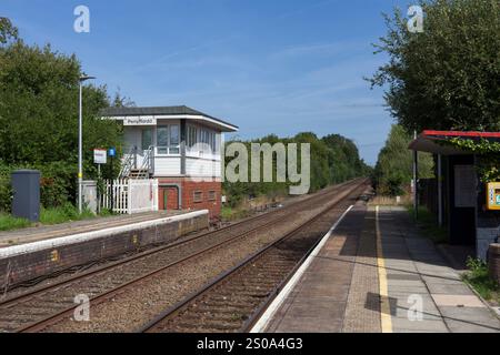11/08/2024 Penyffordd signal box, on the Borderlands railway line ...