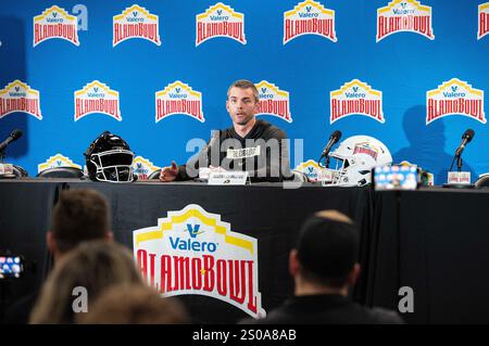 Colorado defensive coordinator Robert Livingston in the second half of ...