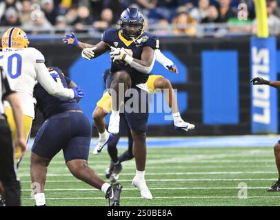 Toledo defensive lineman Darius Alexander runs a drill at the NFL ...
