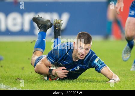 Sam Prendergast of Leinster scores a try during the BKT United Rugby ...