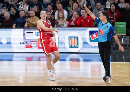 Bamberg, Germany. 27th Dec, 2024. Basketball, Bundesliga, Main Round ...