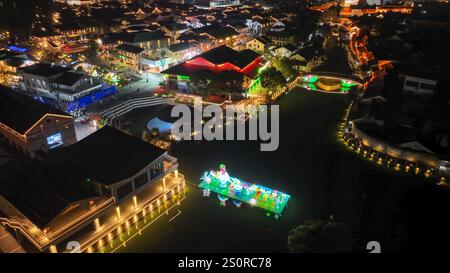 Zhejiang huzhou deqing city town old street old houses buildings Stock ...