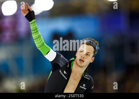 HEERENVEEN - Marcel Bosker reacts after the men's 5,000 meters during ...