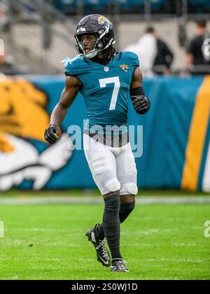 AFC receiver Brian Thomas Jr., right, of the Jacksonville Jaguars, runs ...