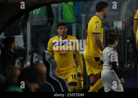 Bergamo, Italy, December 28 2025. Marten De Roon in action during Serie ...