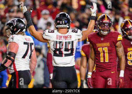 Atlanta Falcons tight end Charlie Woerner (89) gets into position ...