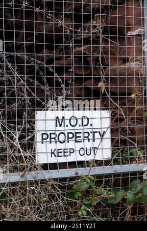 MOD property keep out sign security and protection ministry of defence ...