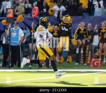 NASHVILLE, TN - DECEMBER 30: Iowa Hawkeyes quarterback Brendan Sullivan ...