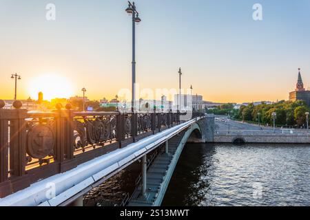 The Big Stone bridge over the Moskva River in Moscow. Popular landmarks ...