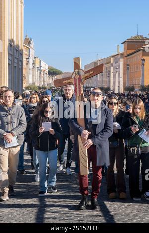 Vatican jubilee in Italy People attend the Regina Caeli prayer of Pope ...