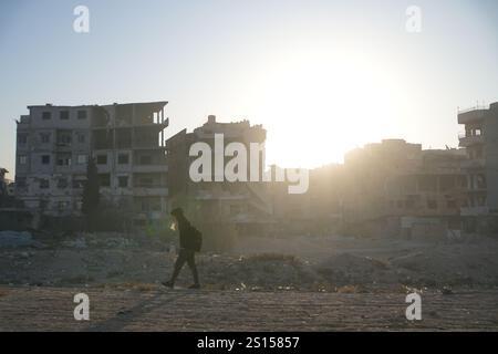Daily life in the Syrian capital city Damascus pictured on December 19 ...