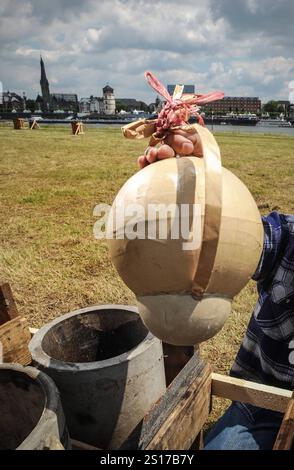Mindestens fünf Tote durch Zünden von Böllern im Bundesgebiet. U.A ...