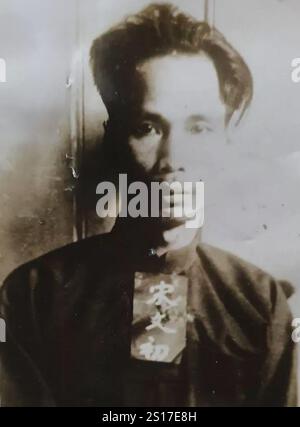 Mao Zedong, Ho Chi Minh and Nikita Khrushchev in Hanoi. Museum: PRIVATE ...