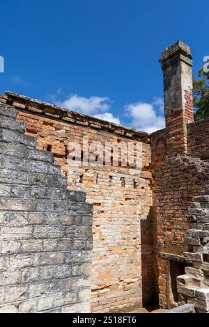 Government Cottage ruins at Port Arthur historic former convict jail ...