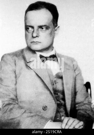 Paul Klee portrait on swiss postage stamp Stock Photo - Alamy