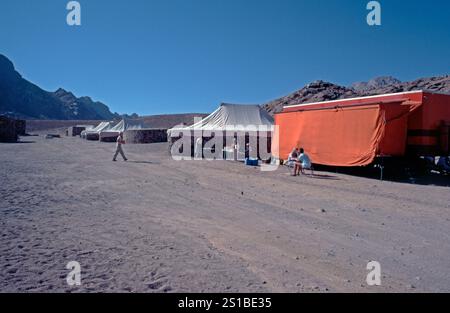 Rotel Tours coach, Zie Cietowner camping site, Sinai Peninsula, Egypt ...