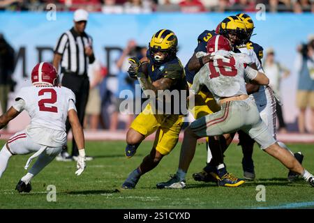 Michigan running back Jordan Marshall, left, celebrates his touchdown ...