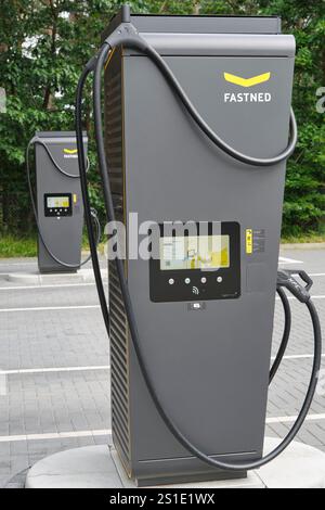 Fastned charging station for fast charging of batteries of modern ...