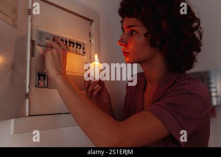 Electric meter failure. Blackout, no electricity Stock Photo - Alamy