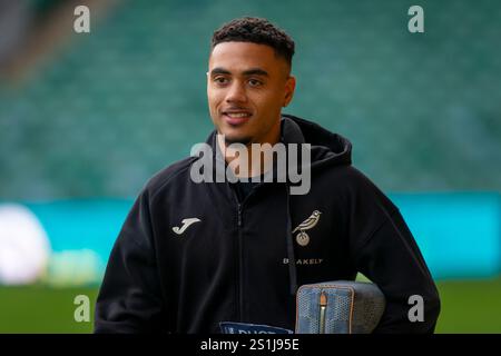 Lewis Dobbin of Norwich City arrives during the Sky Bet Championship ...