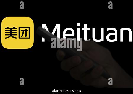 Meituan logo on phone screen stock image Stock Photo - Alamy
