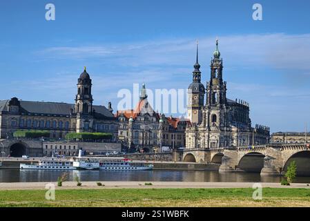 Famous buildings in Dresden Stock Photo - Alamy