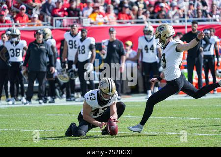 New Orleans Saints kicker Blake Grupe (19) warms up prior to an NFL ...